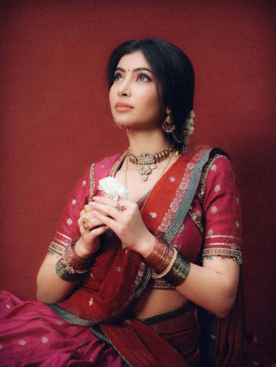 Sara Arjun Photos: Latest HD Images & Cute Moments
