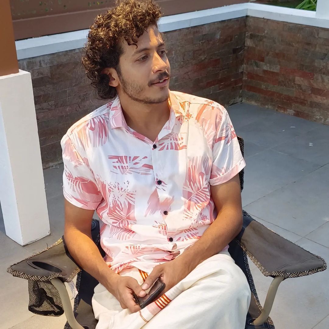 Shiva Hariharan Wiki, Biography, Age, Family, Movies