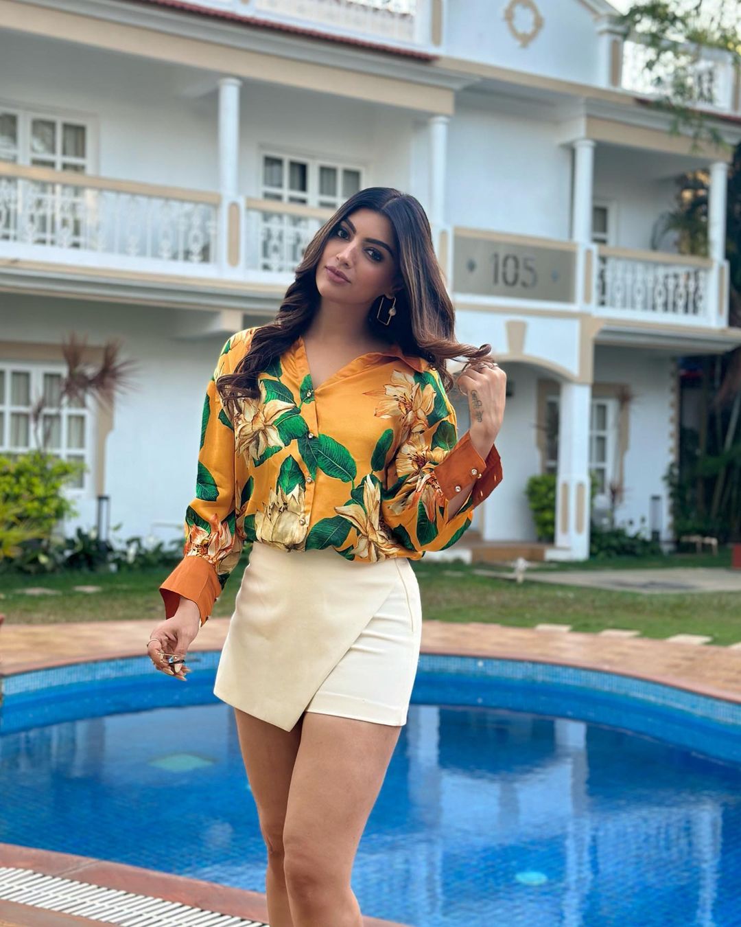 Akanksha Puri Wiki, Biography, Age, Family, Movies